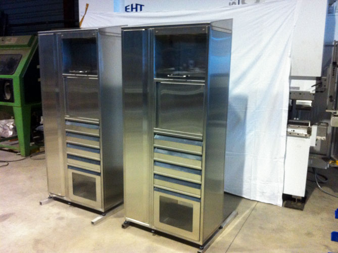 Armoire en inox recuit brillant – Noble Acier